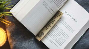 10 Nonfiction Book Layout Tips to Glue Your Readers to the Page